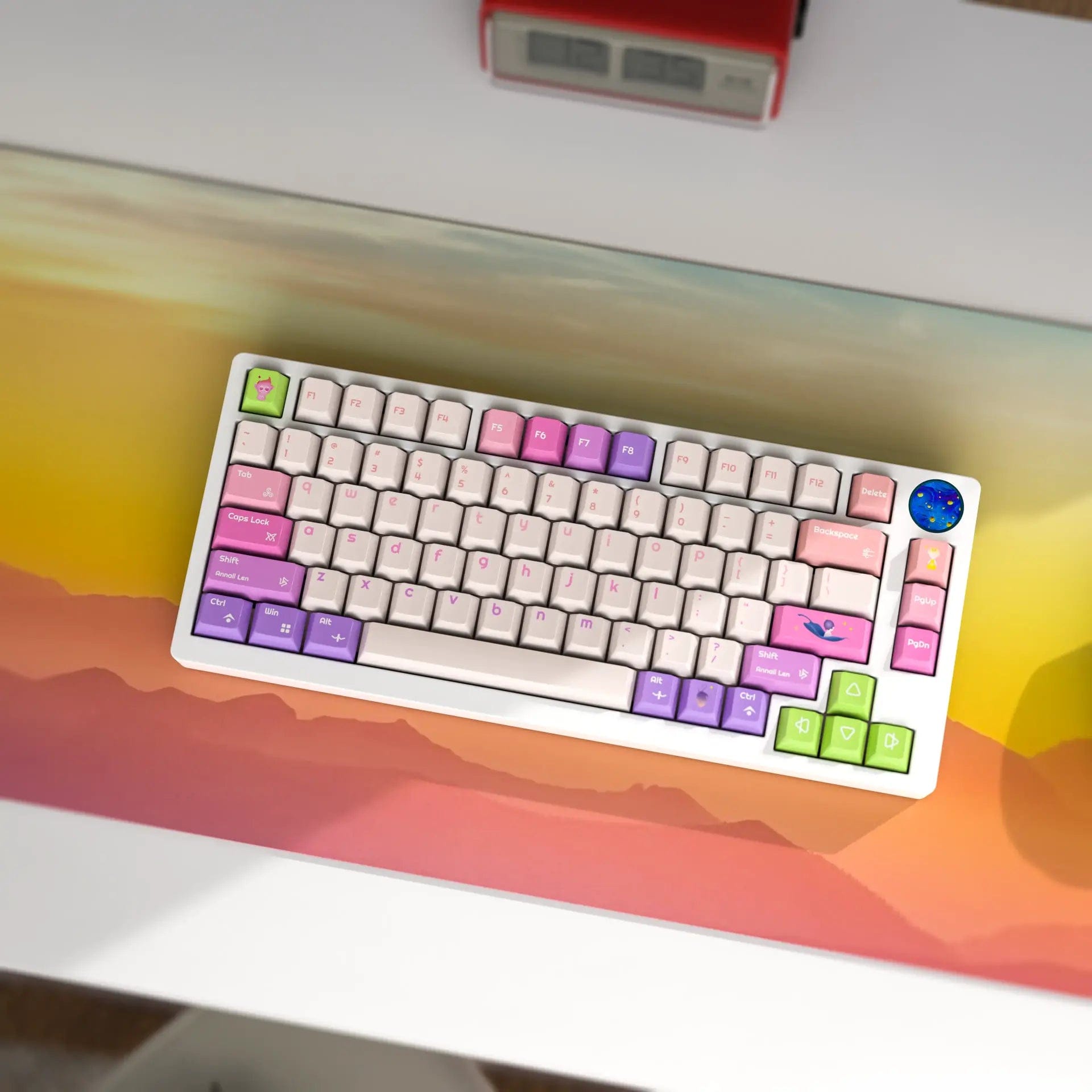 Escapist Elf keycaps